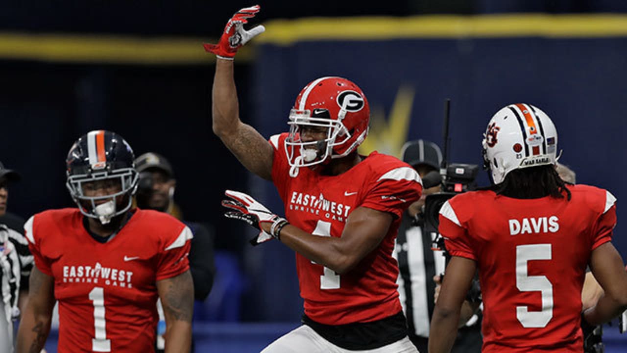 Terry Godwin snags his second TD catch for the East