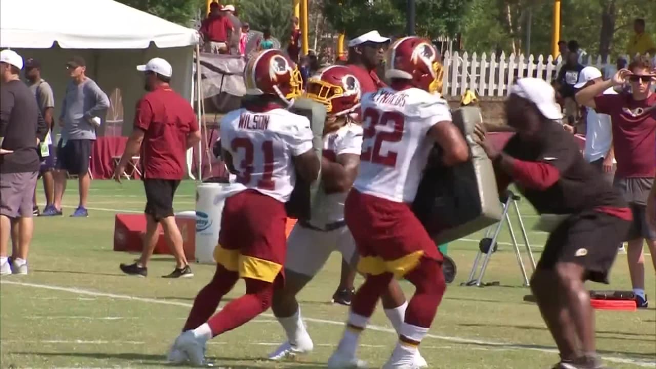 Seared Salmon, Cilantro Sousbise and Pizza: A Look Inside the Redskin's ...