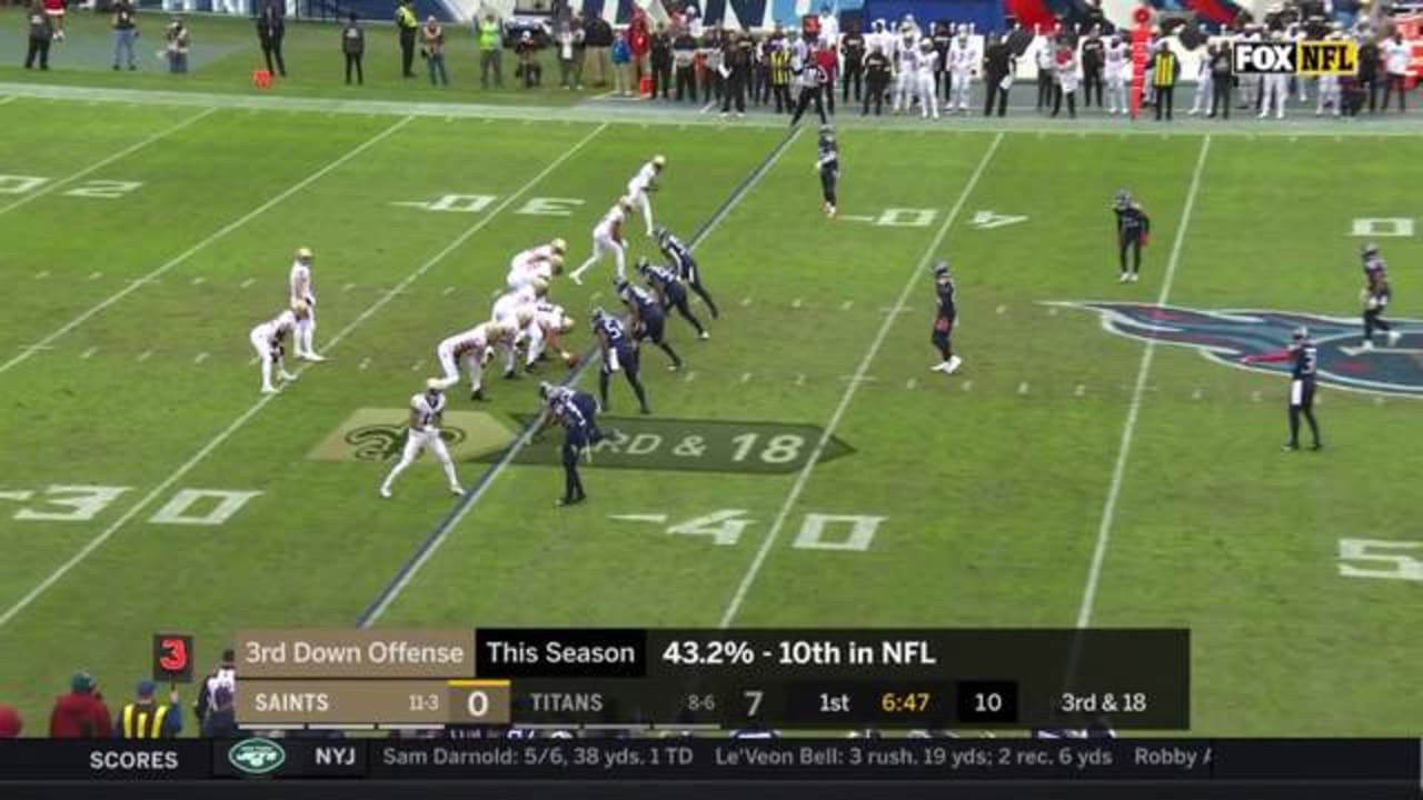 Derick Roberson sneaks up on Brees for HUGE third-down sack