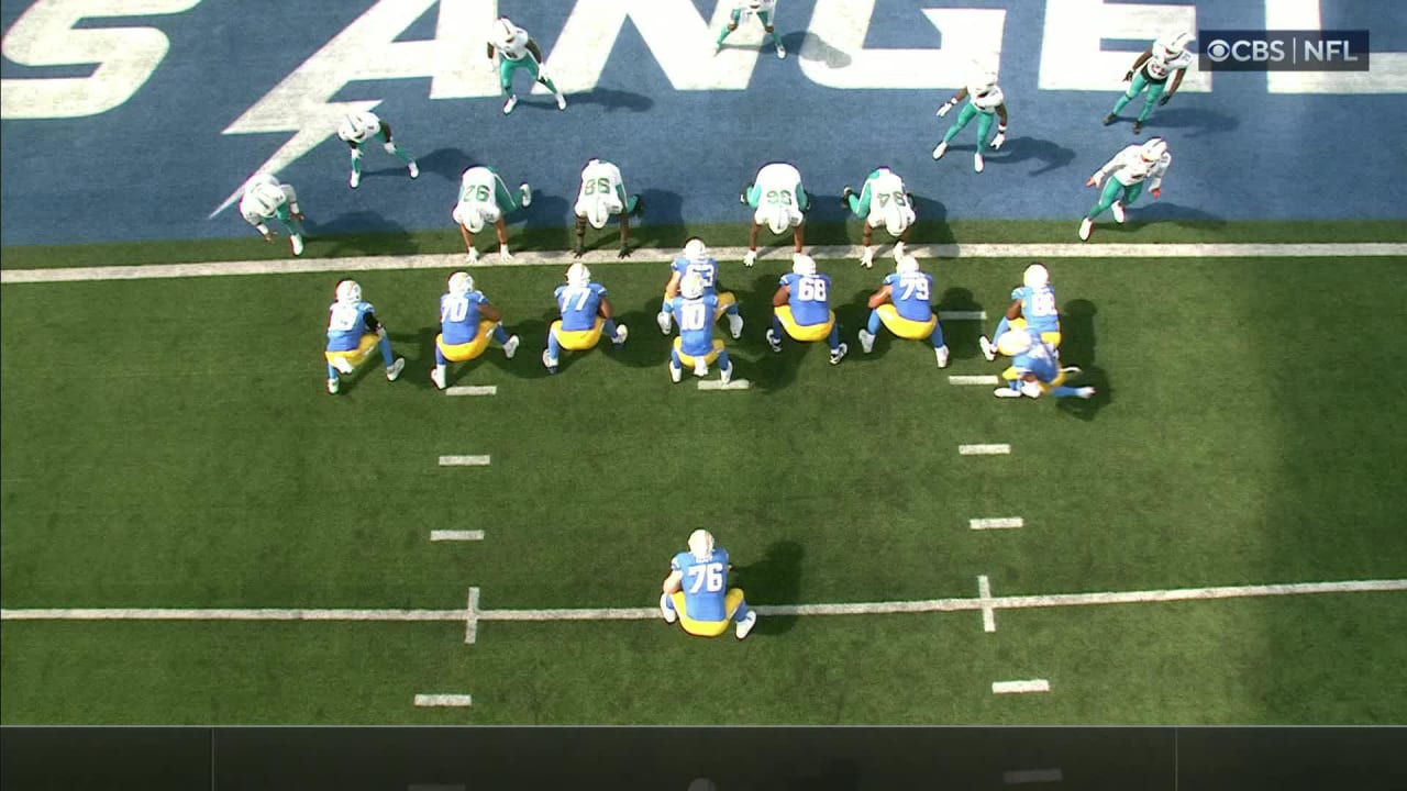 Quarterback Justin Herbert finishes Los Angeles Chargers' long drive ...