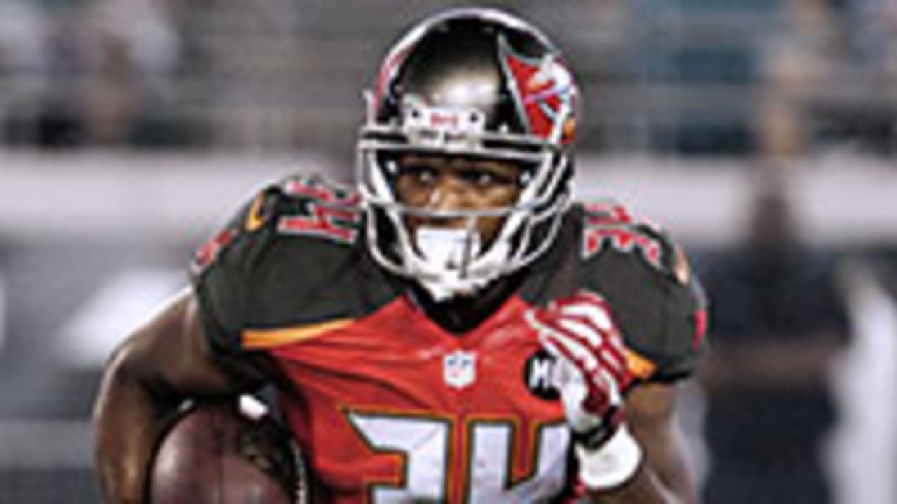 Charles Sims to miss 12-14 weeks for Buccaneers