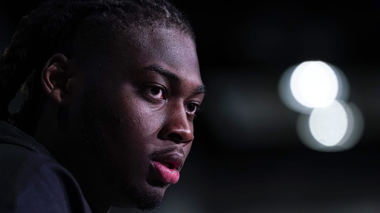 Houston Texans select guard Kenyon Green with No. 15 pick in 2022 draft