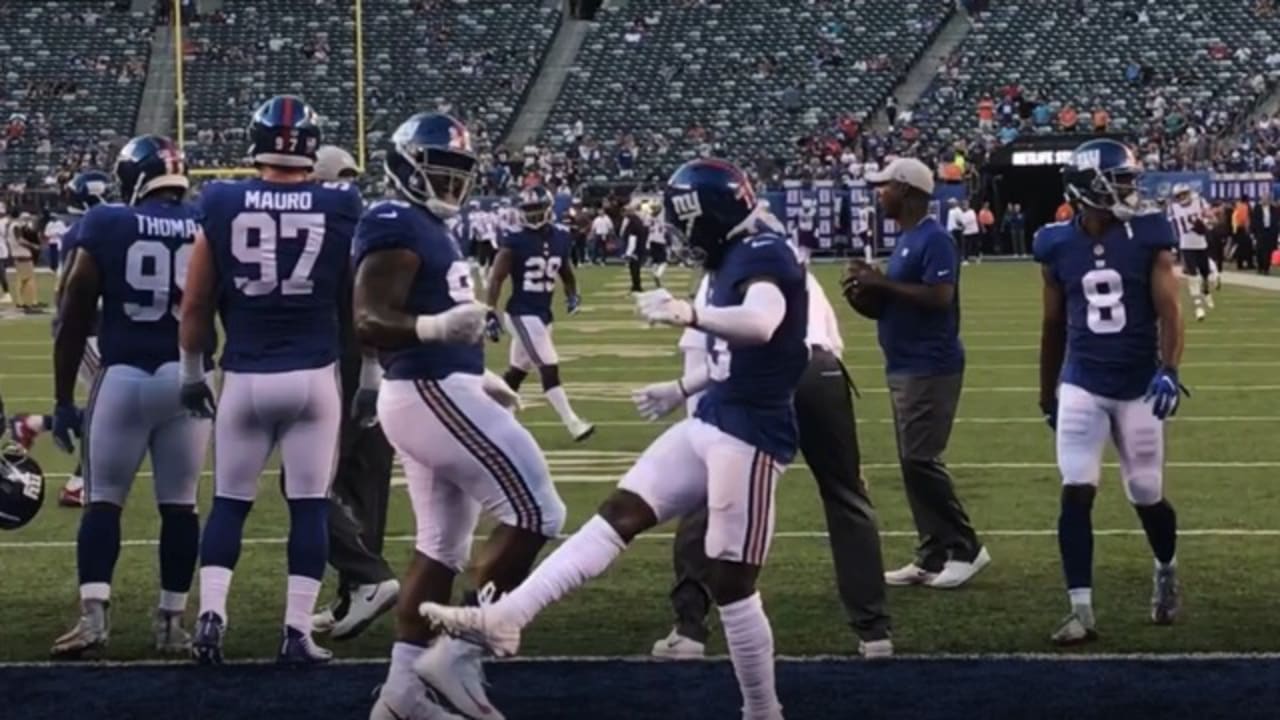Odell Beckham breaks out into a dance during warm ups
