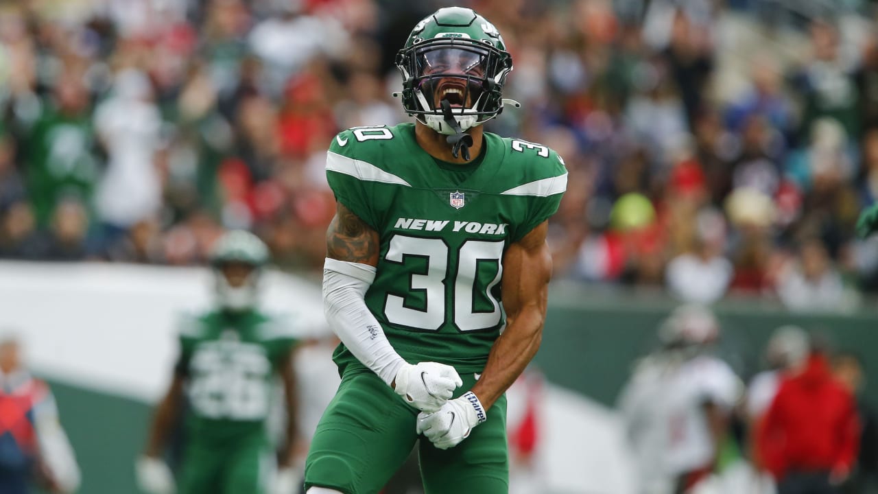 New York Jets cornerback Michael Carter II explodes off the edge for ...