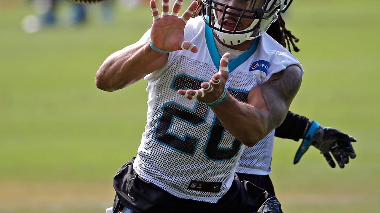 Kurt Coleman, Panthers reach three-year extension