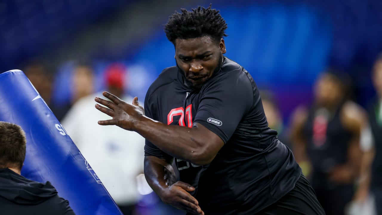 Georgia Bulldogs defensive lineman Devonte Wyatt 2022 NFL Scouting ...
