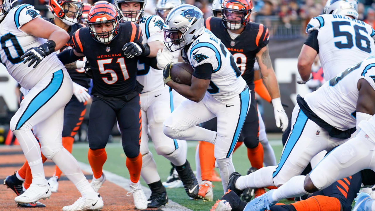 Carolina Panthers running back Raheem Blackshear locates a crease for 2 ...