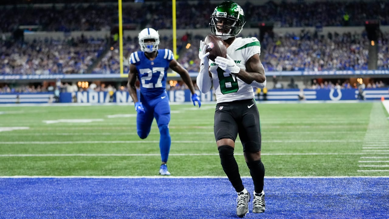 New York Jets wide receiver Elijah Moore's second score comes on 19 ...