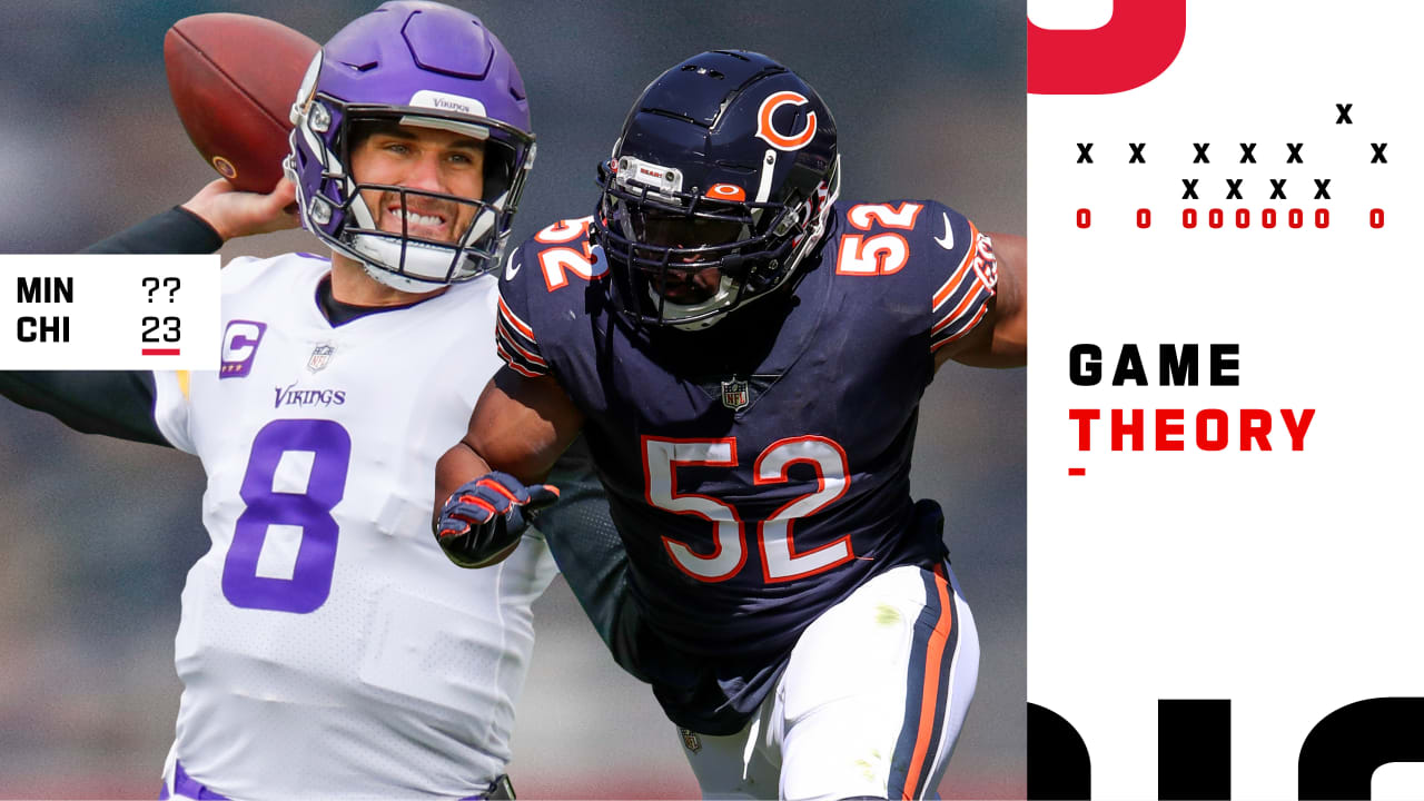 Game Theory: Week 10 win probabilities, score projections