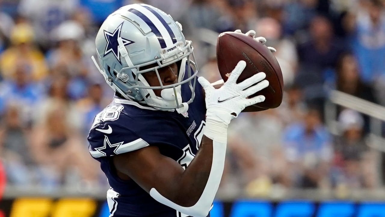 Dallas Cowboys safety Damontae Kazee comes away with a crucial end-zone ...