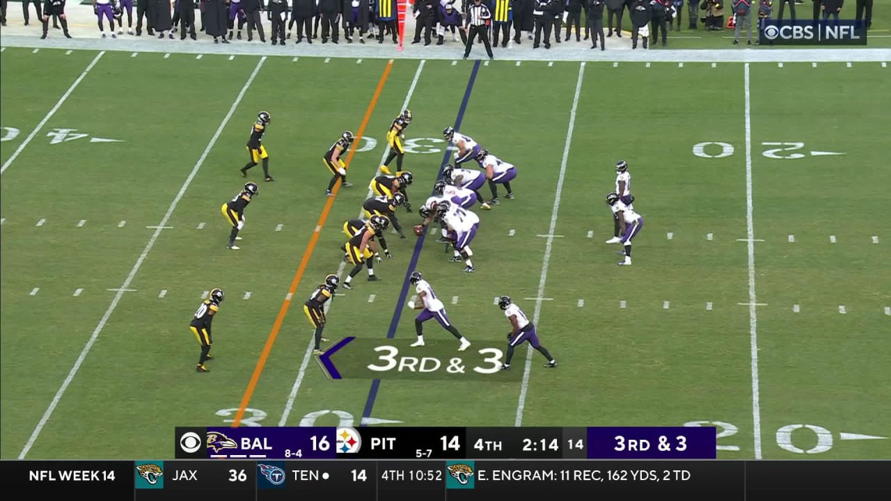Baltimore Ravens running back Gus Edwards converts crucial third-and ...
