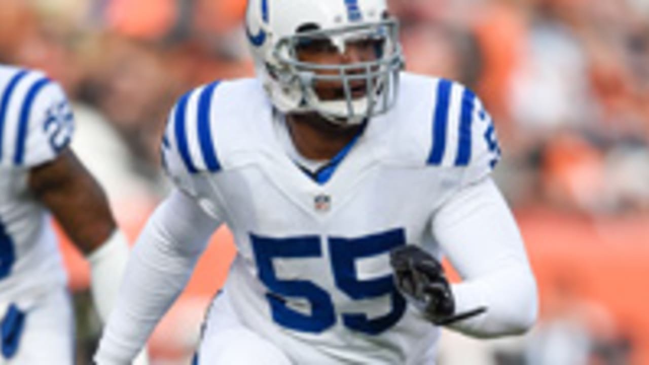 Shaun Phillips released by Indianapolis Colts