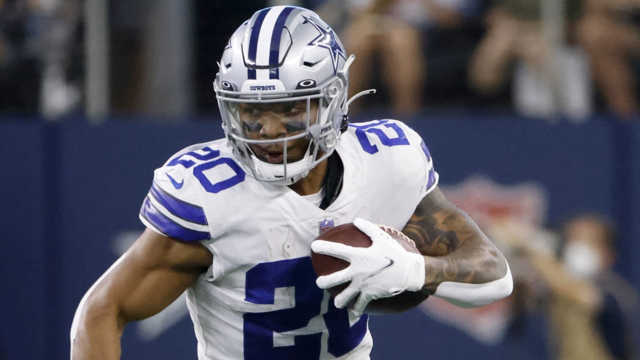 Dallas Cowboys running back Tony Pollard masterfully sets up blockers ...