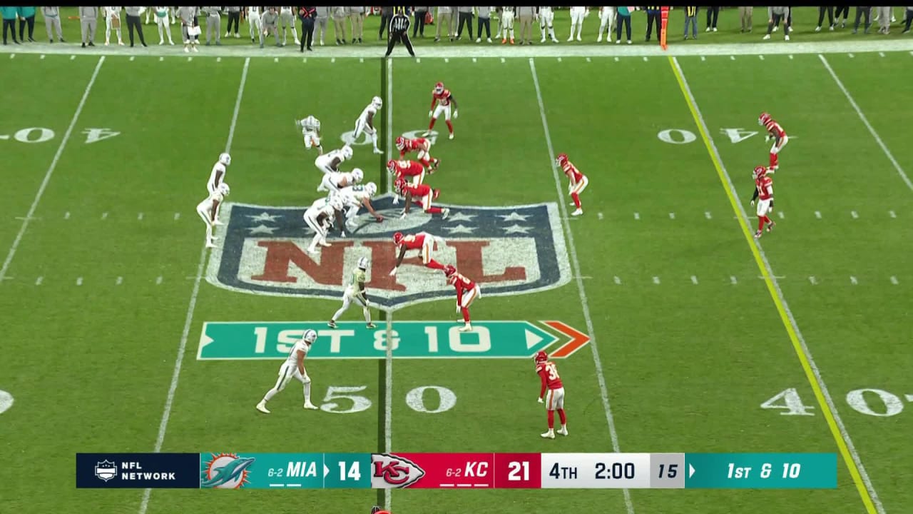Miami Dolphins running back Raheem Mostert flashes stiff-arm strength ...