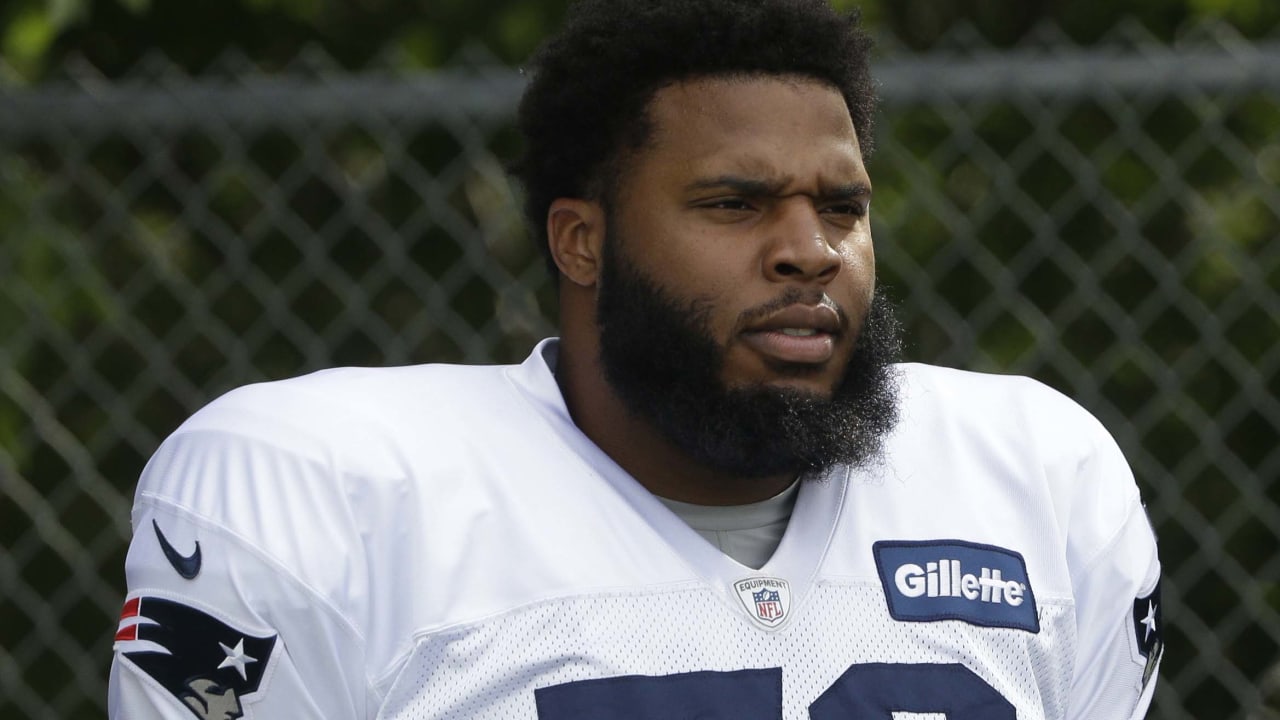 Patriots' Isaiah Wynn (Achilles) works with first team