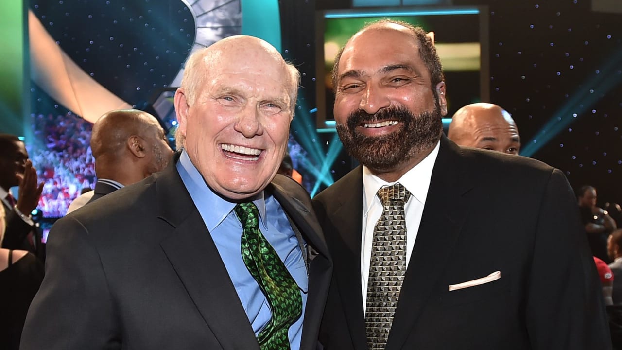 Terry Bradshaw remembers longtime teammate, Steelers great Franco Harris: 'Such a humble giant'