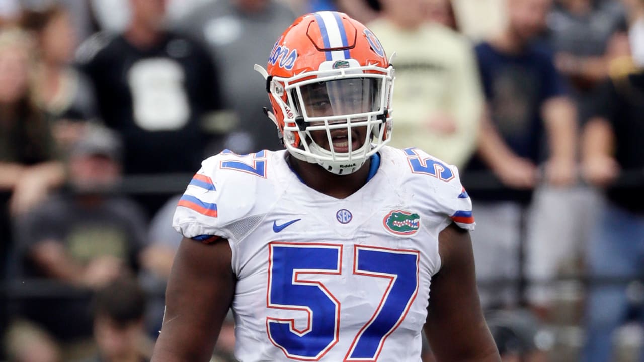Ex-Florida DT Caleb Brantley charged with misdemeanor battery