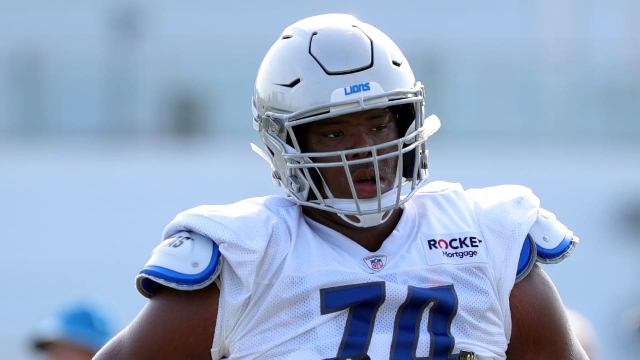 Roundup: Broncos signing OT Ryan Pope, working out veteran linemen