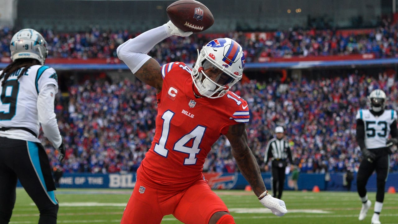 Buffalo Bills wide receiver Stefon Diggs twists past Carolina Panthers ...