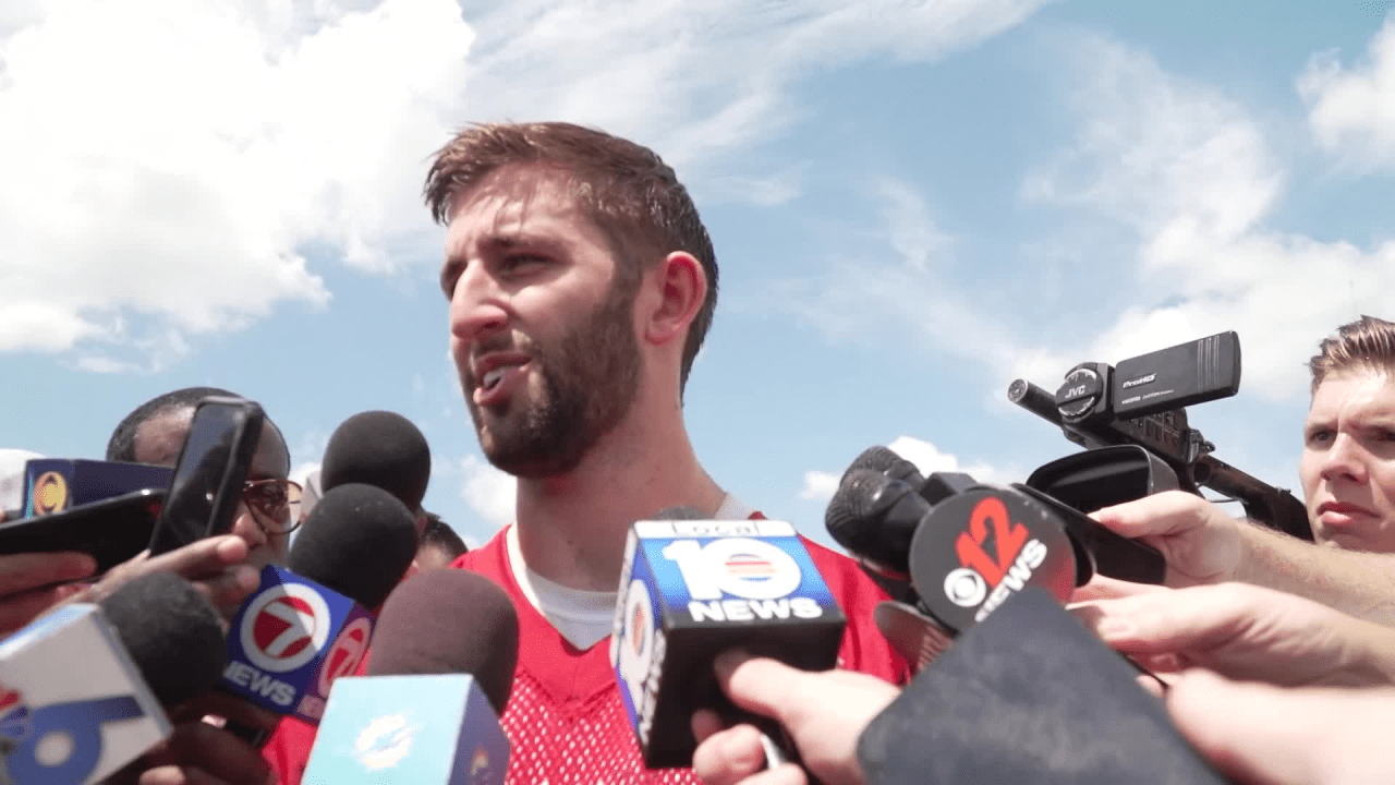 Miami Dolphins quarterback Josh Rosen responds to QB coach Jordan ... Miami Dolphins quarterback Josh Rosen responds to QB coach Jordan ...
