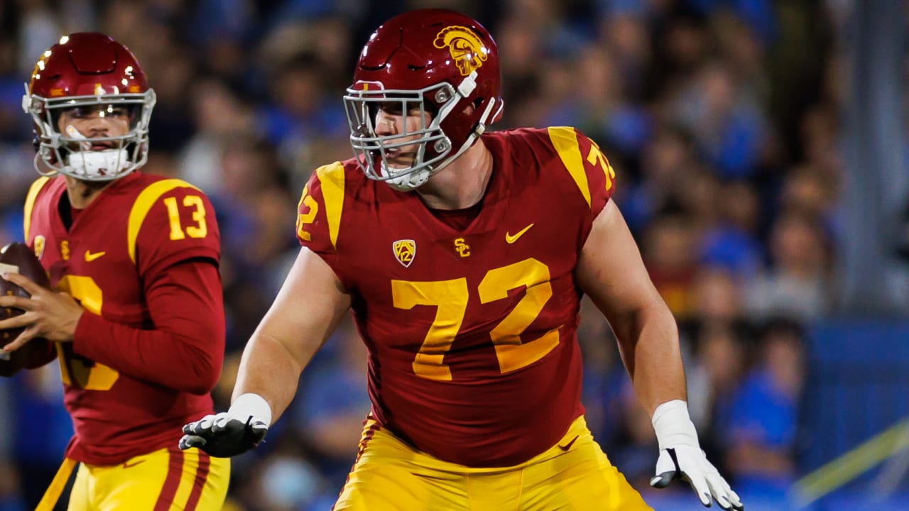 Baltimore Ravens select offensive guard Andrew Vorhees with No. 229 ...