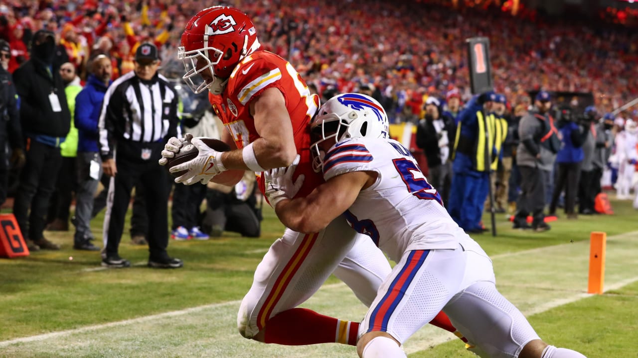 Mic’d Up: Best sounds from Travis Kelce in Chiefs' Divisional Round win over Bills