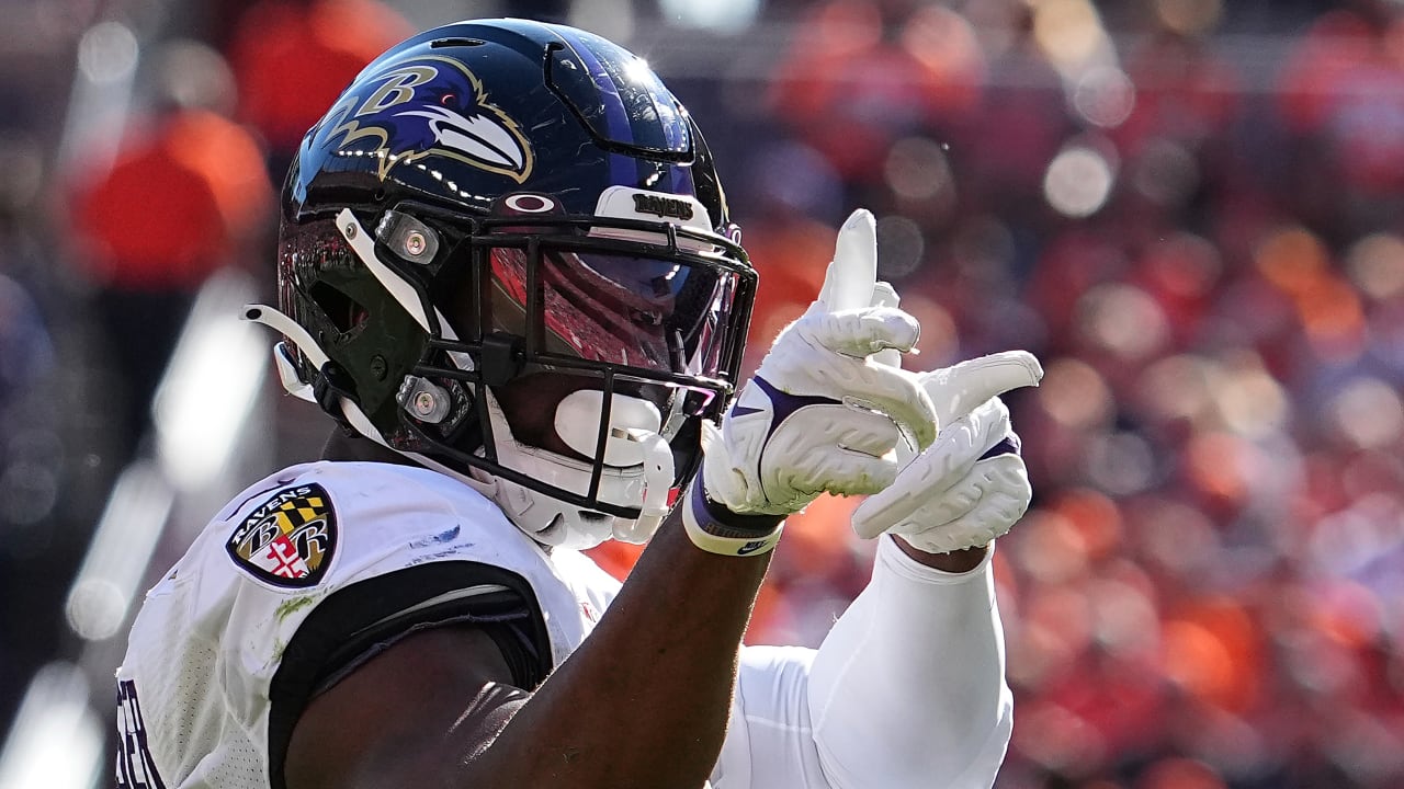 Baltimore Ravens linebacker Tyus Bowser keeps motor running on third ...