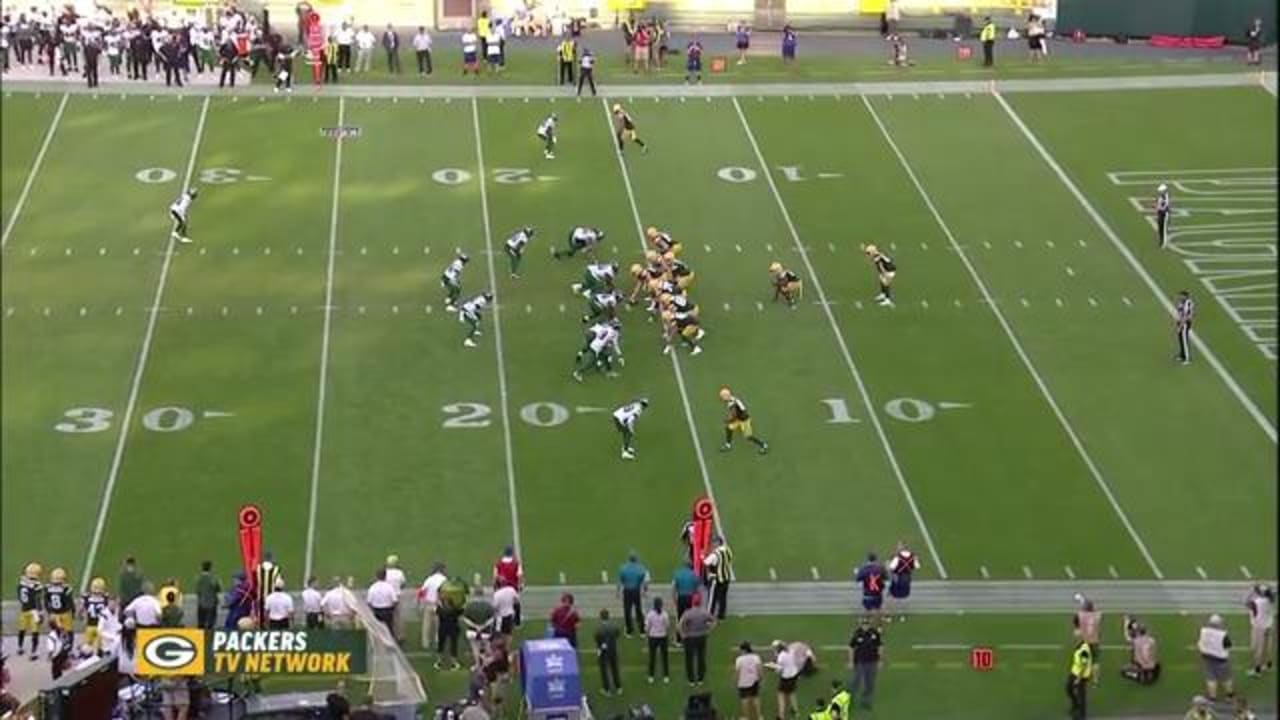 New York Jets defensive back J.T. Hassell is untouched on blitz off the ...