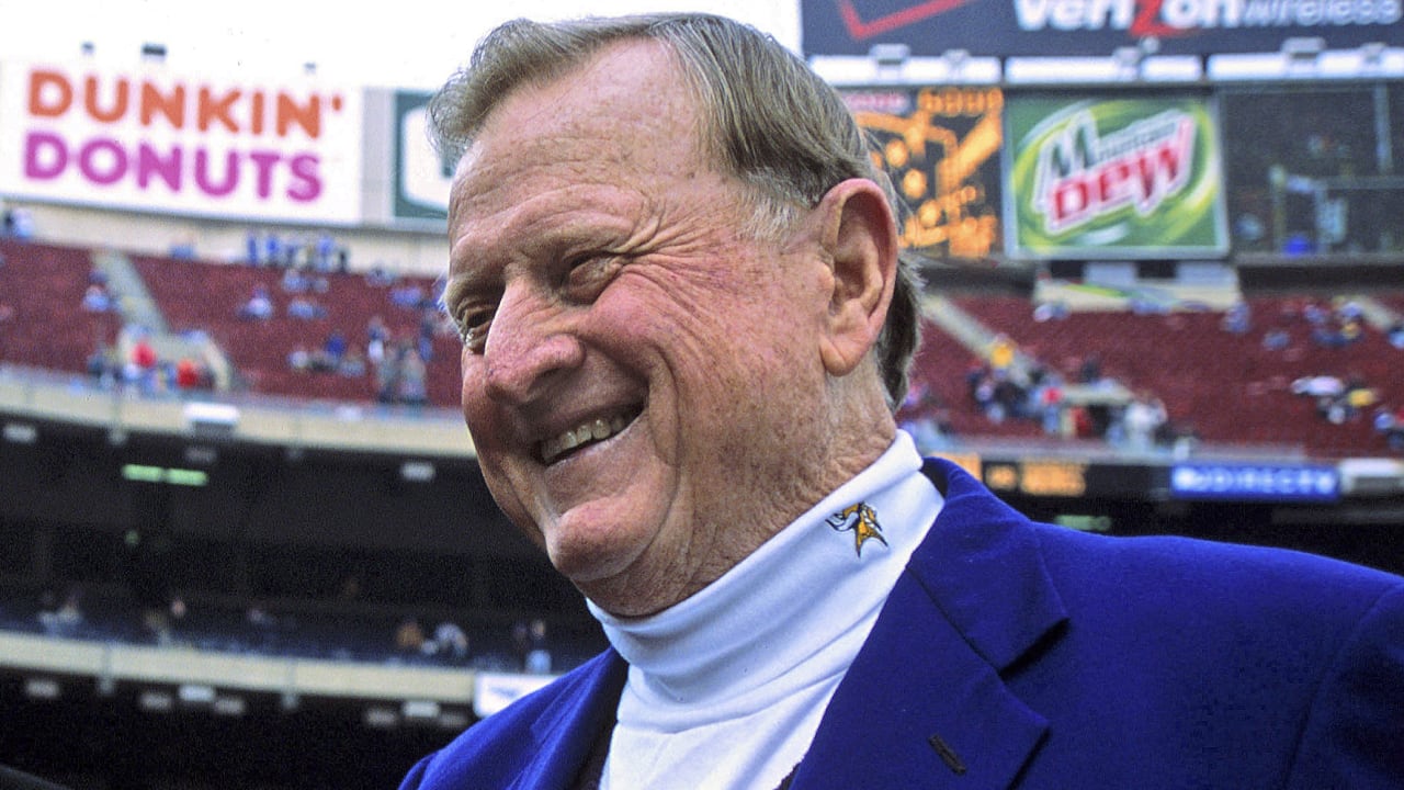 Former Vikings owner Red McCombs dies at age of 95