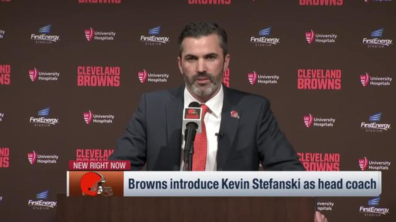 Kevin Stefanski refutes report that he'll have to hand over plans to ... Kevin Stefanski refutes report that he'll have to hand over plans to ...
