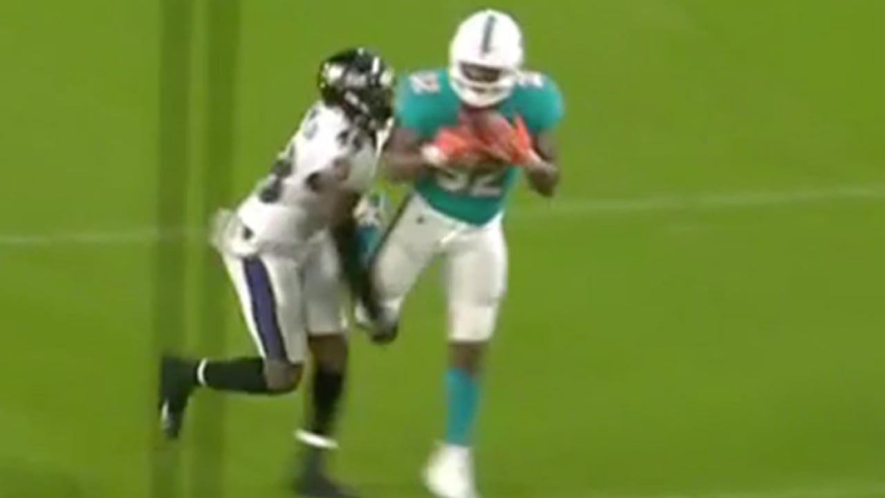Kenyan Drake shows off receiving skills on 36-yard connection with ...