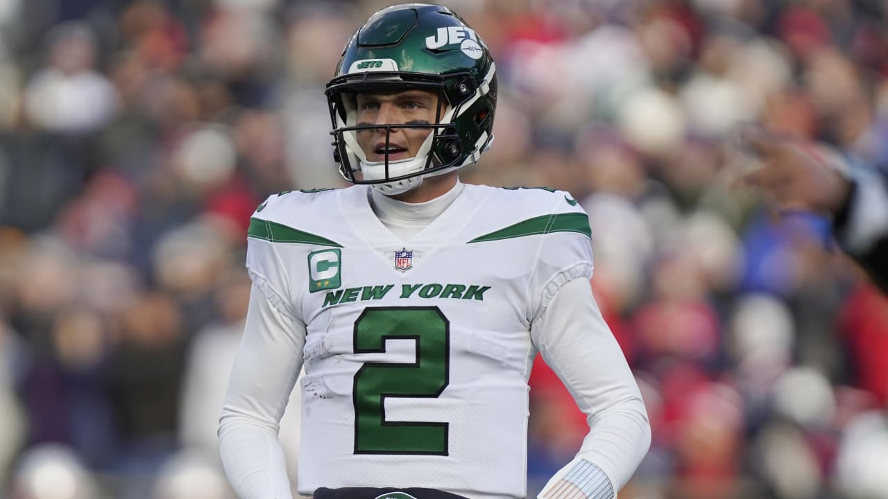 NFL Network Insider Ian Rapoport: Don't expect New York Jets to move away from quarterback Zach ...