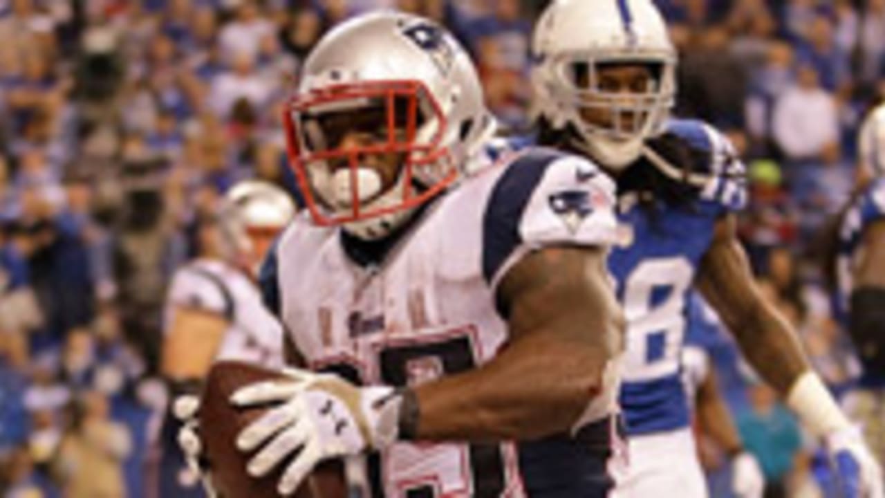 Jonas Gray oversleeps, misses Patriots practice
