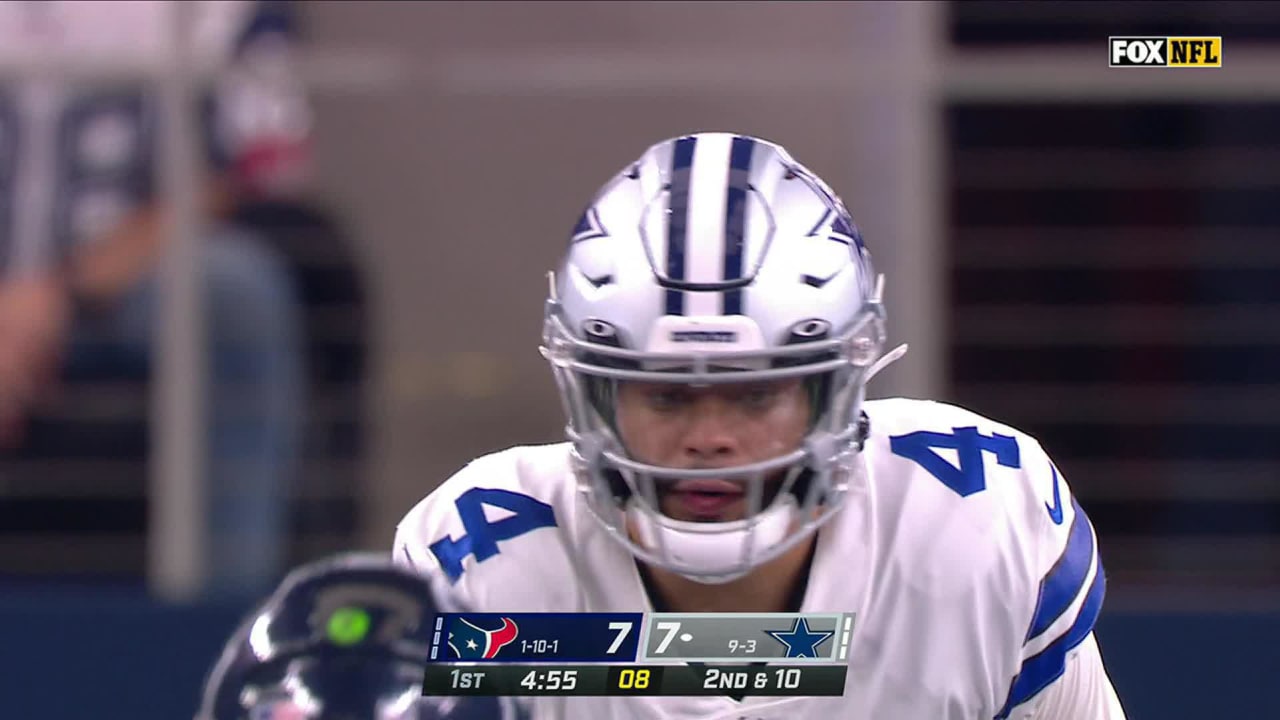 Houston Texans defensive tackle Maliek Collins envelops Dallas Cowboys ...