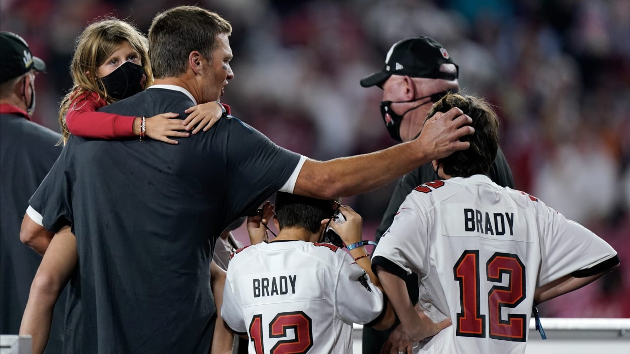 NFL Network Insider Ian Rapoport: Family considerations went into NFL quarterback Tom Brady's ...