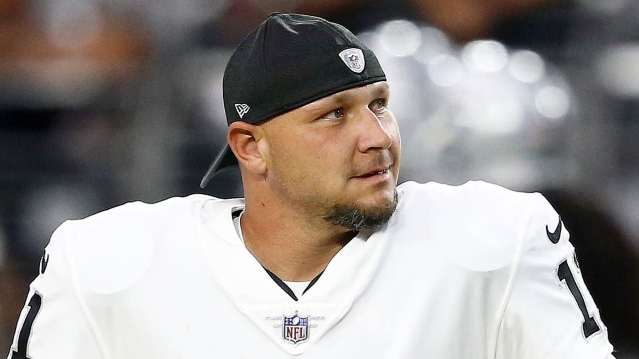 Raiders place K Sebastian Janikowski (back) on IR