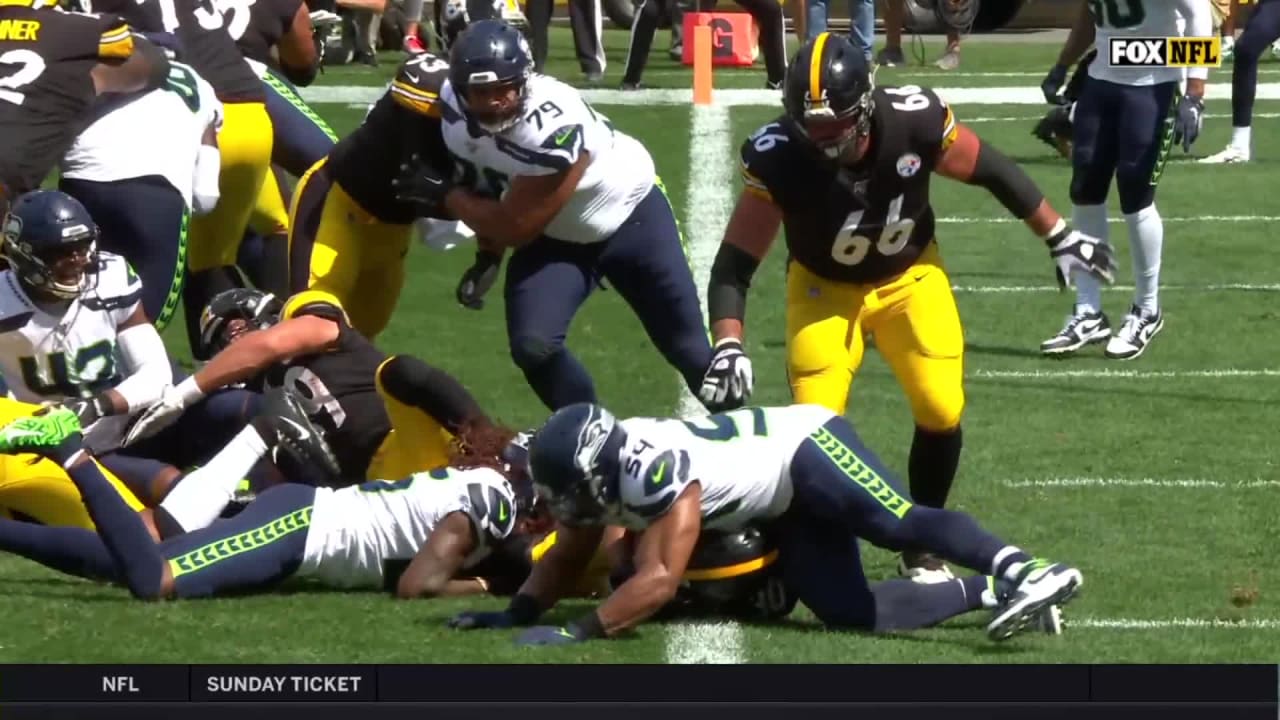 James Conner leaps in for Steelers' first TD of 2019