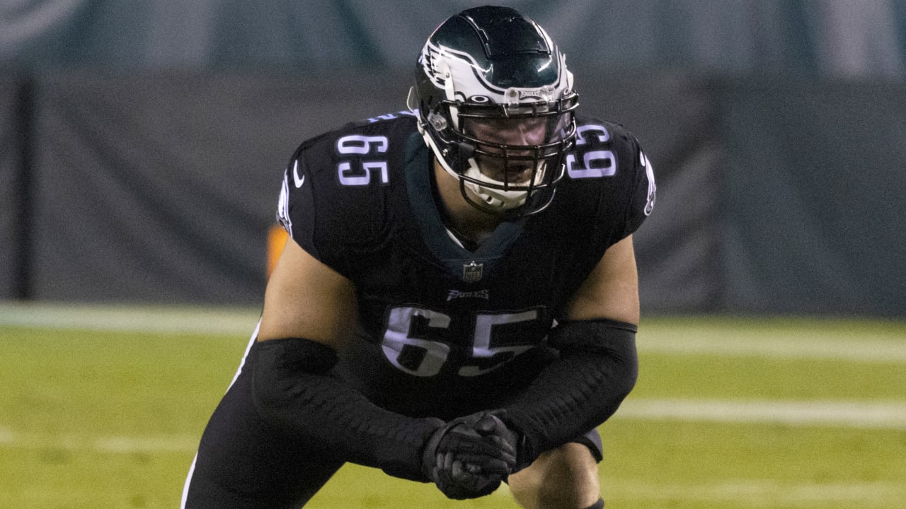 Lane Johnson (ankle) out for season as Eagles shake up line again