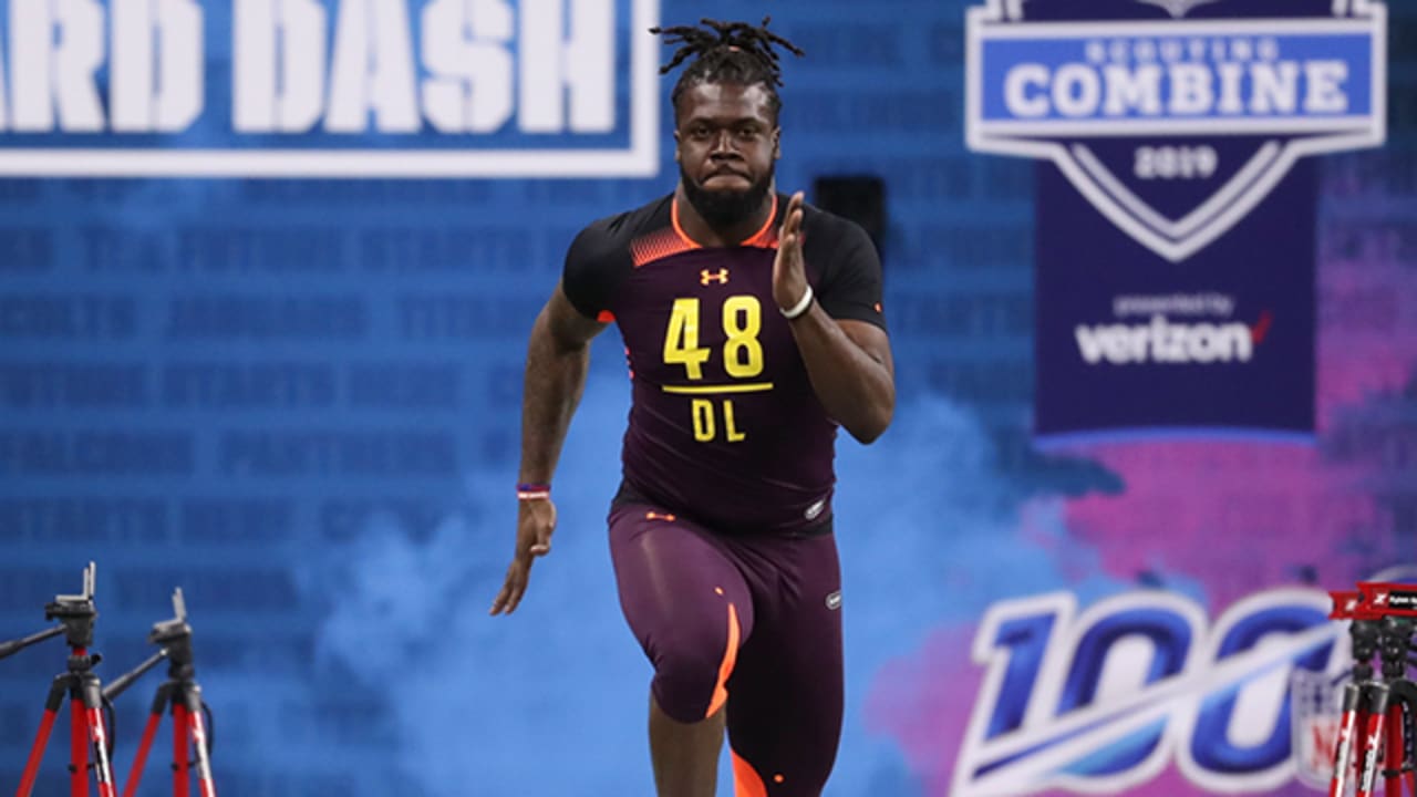 Florida defensive lineman Jachai Polite runs an official 4.84 40-yard ...