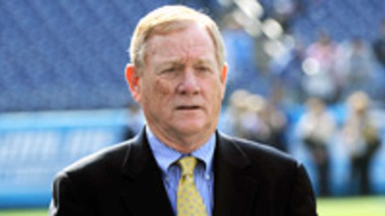Bill Polian: 'Moneyball does not work in the NFL'