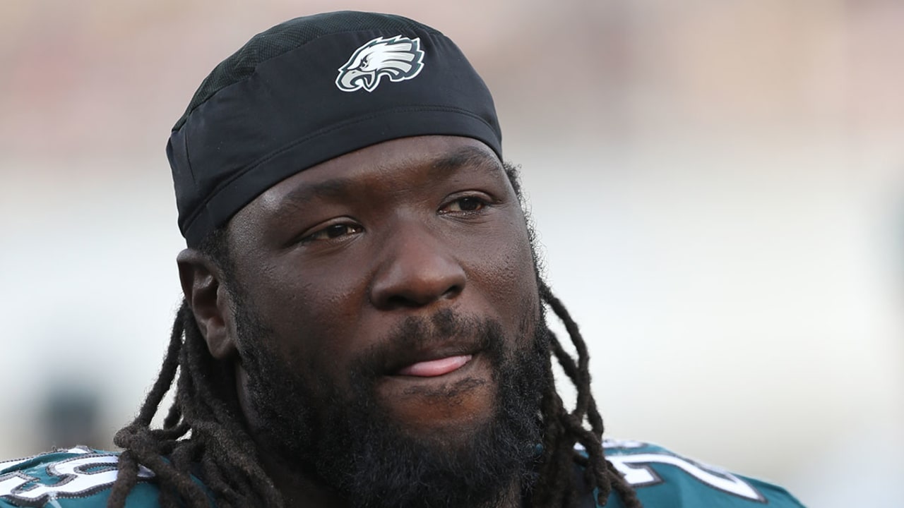 LeGarrette Blount in straight enemy mode vs. Patriots