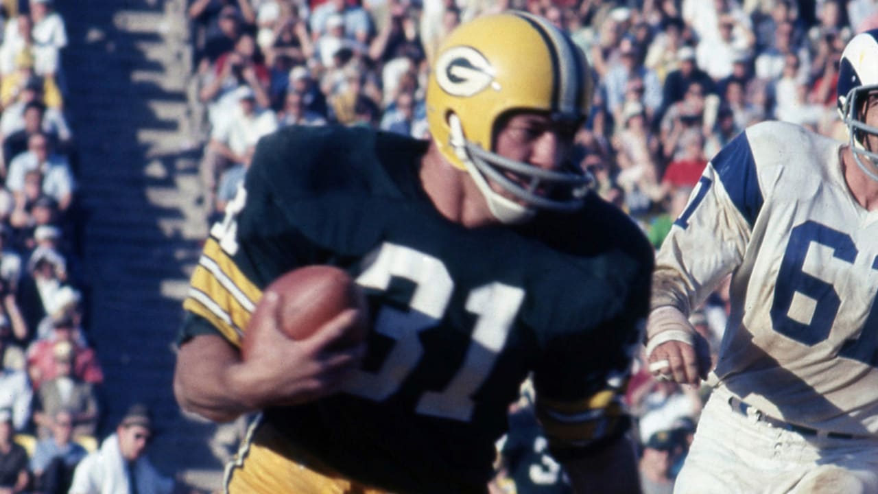 Hall of Fame fullback Jim Taylor dies at 83