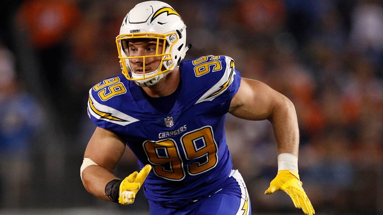 What we learned: Rookies lead Chargers to victory