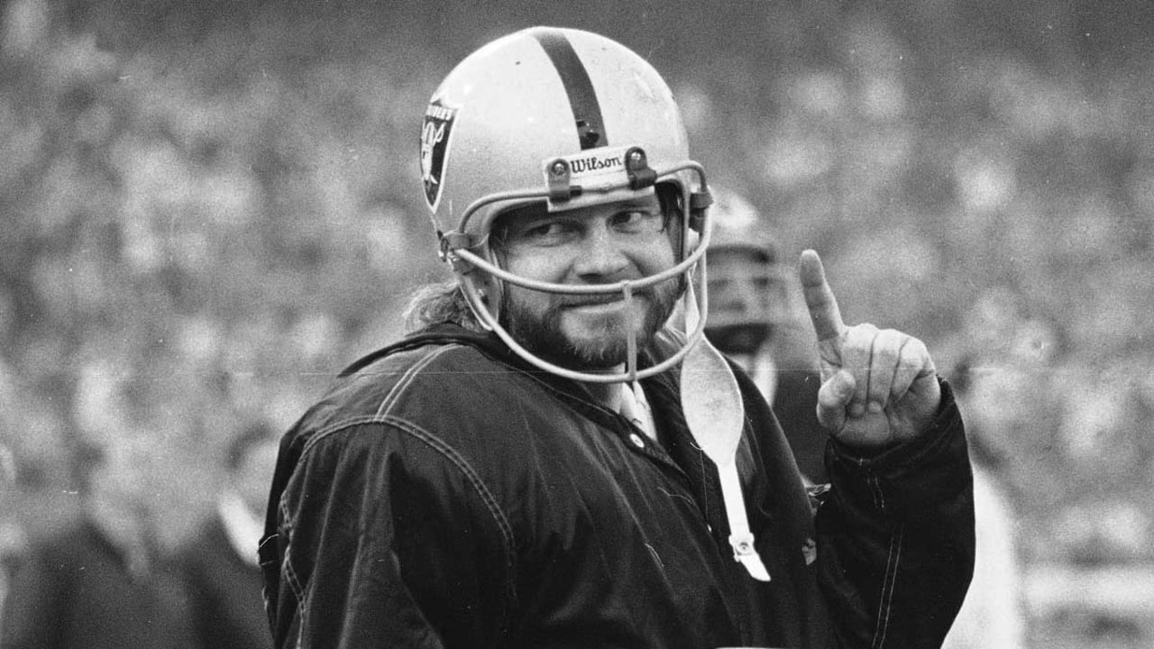 Top five Oakland Raiders plays with names