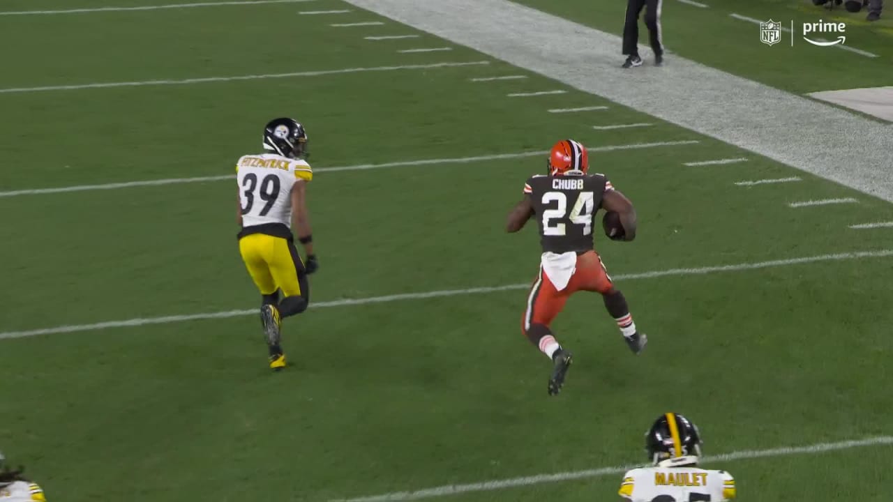 Cleveland Browns running back Nick Chubb treats would-be tacklers like ...