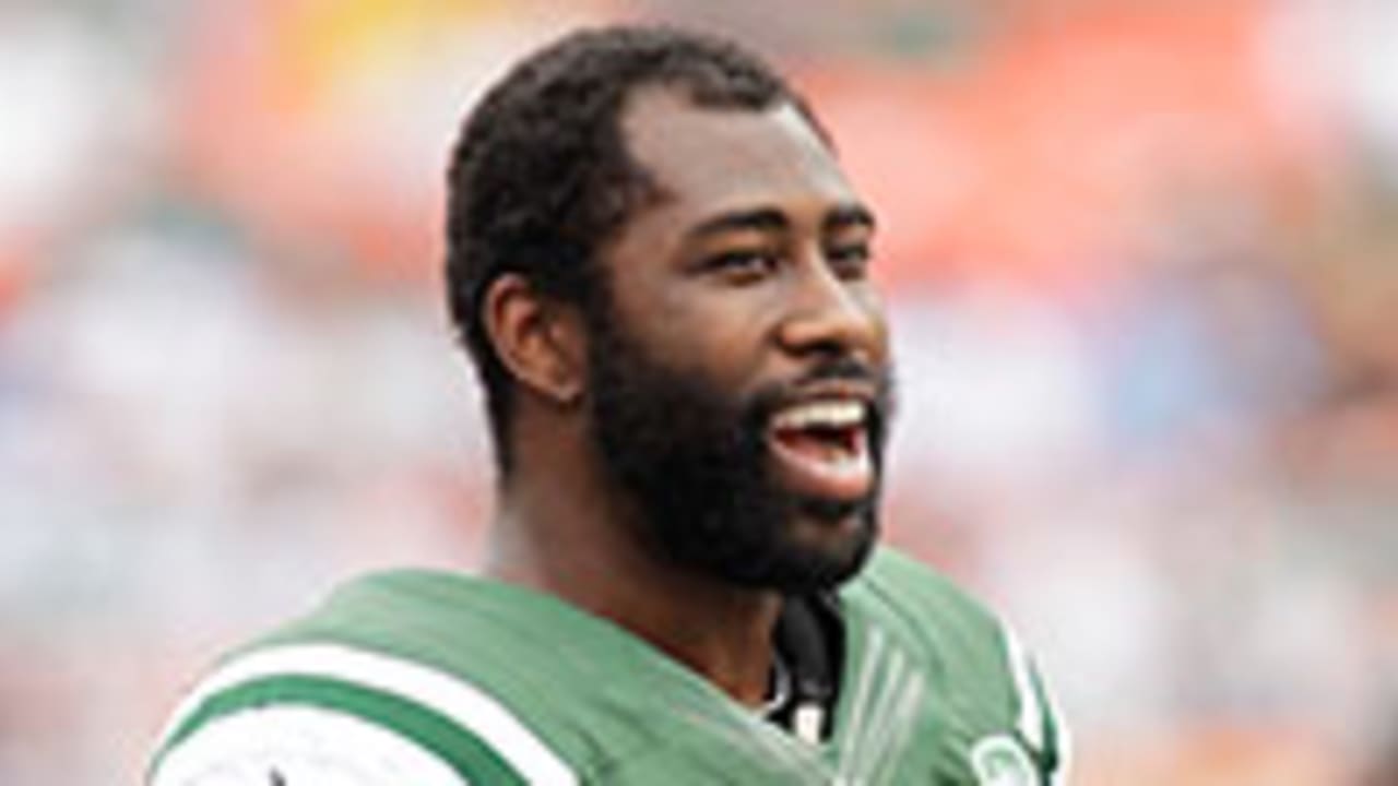 Darrelle Revis: 'I need answers' from New York Jets