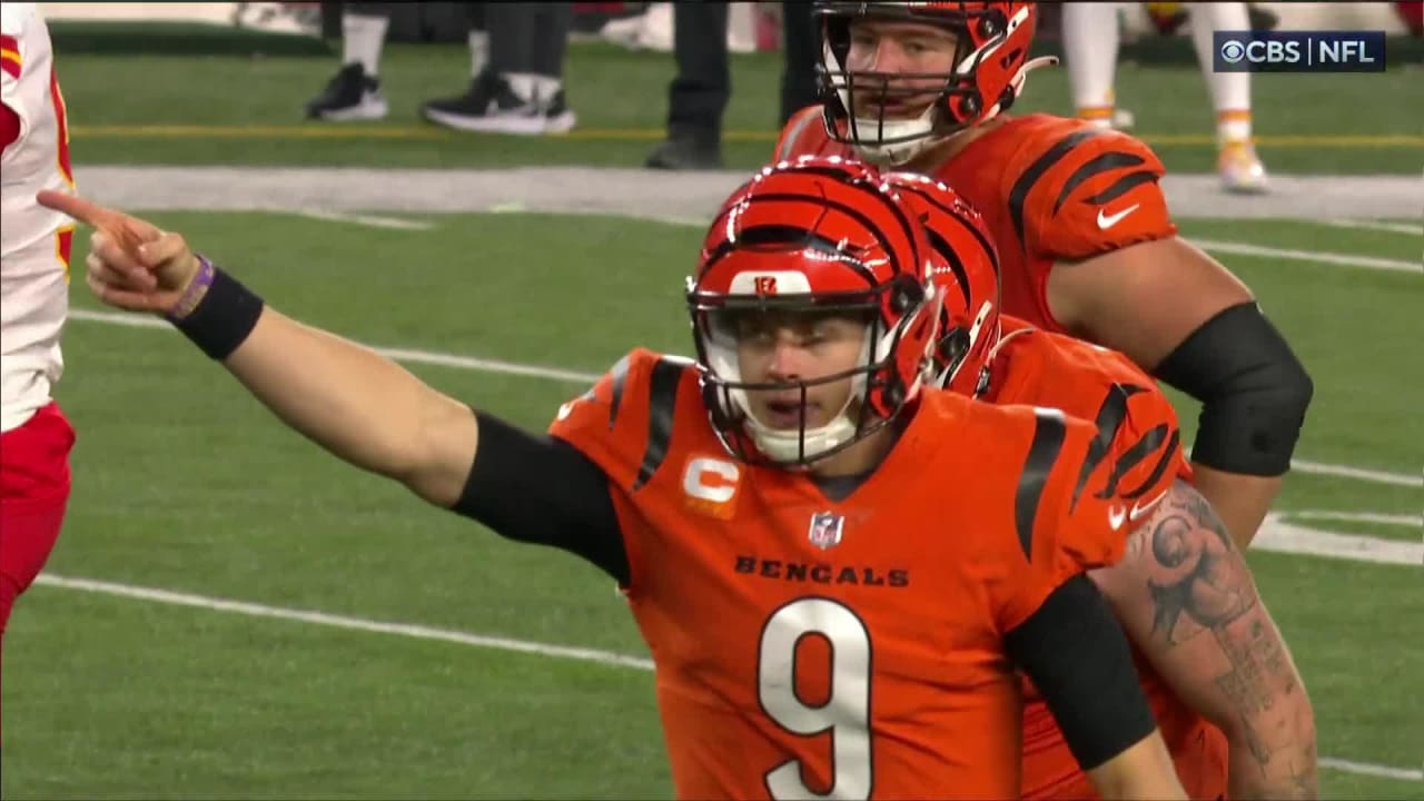 Cincinnati Bengals quarterback Joe Burrow's 14-yard pass to wide ...