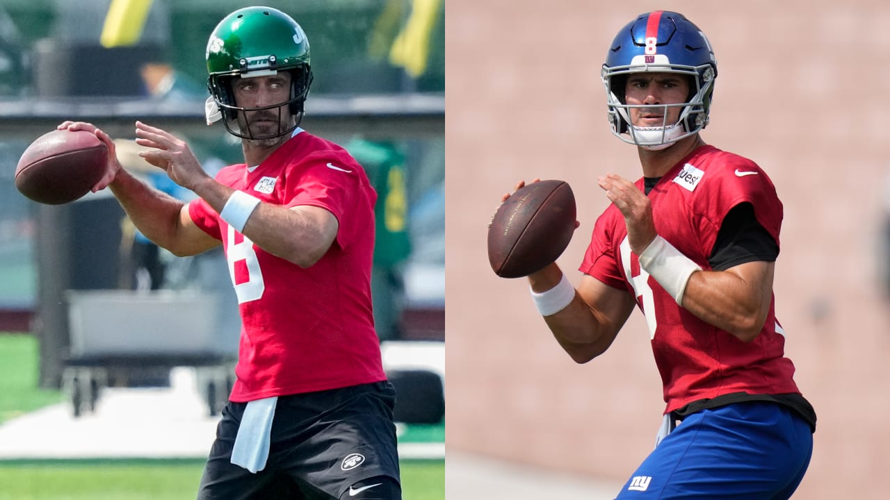 Will New York Jets quarterback Aaron Rodgers or New York Giants ...
