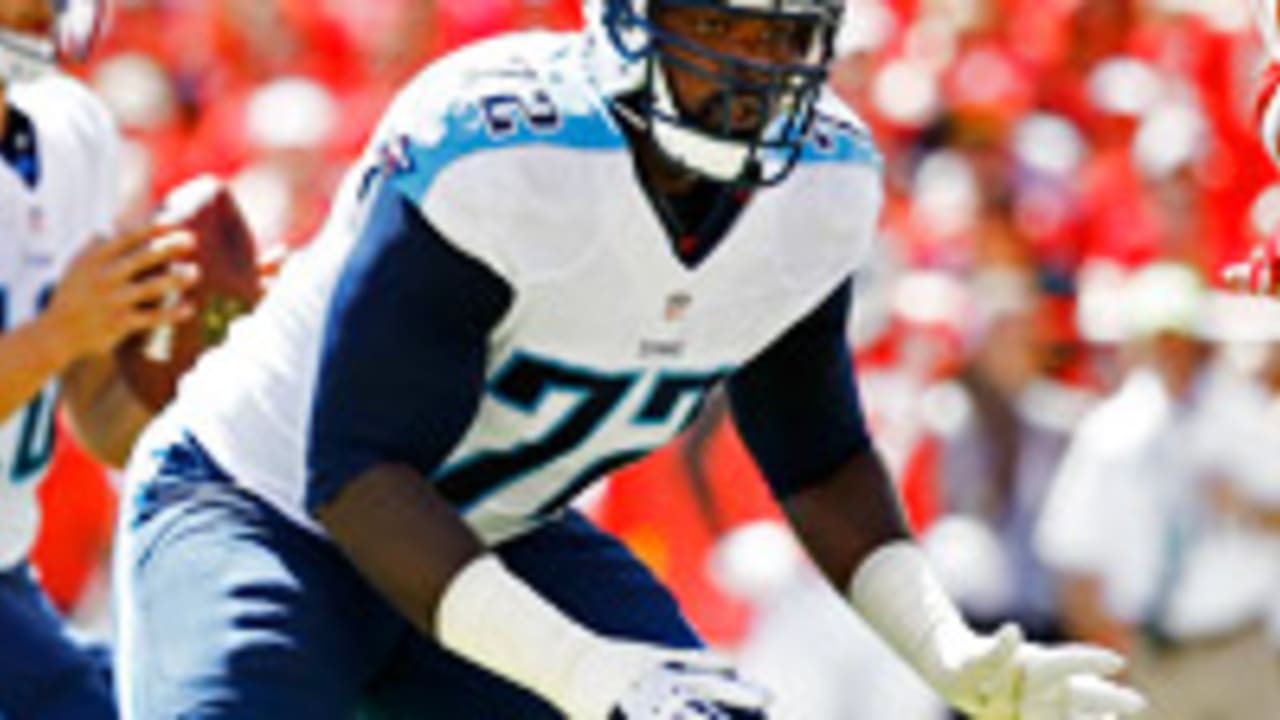 Michael Oher visits with Panthers, per report