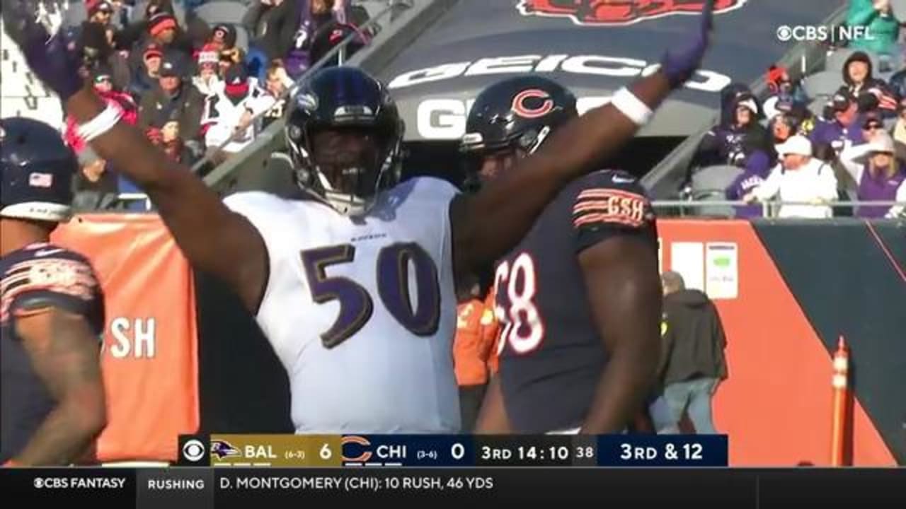 Baltimore Ravens linebacker Justin Houston wraps up Chicago Bears ...